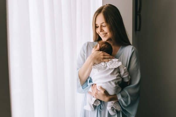 11 Things to Expect After Birth & Practical Tips to Heal Faster Postpartum